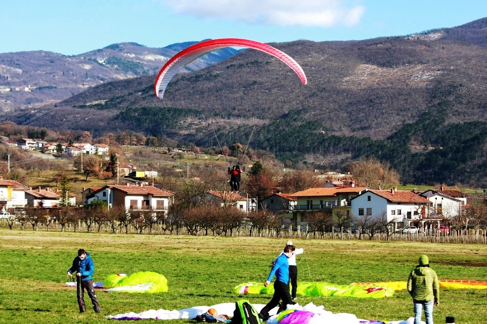 DRUŠTVO JADRALNIH PADALCEV KOVK AJDOVŠČINA – Športna zveza Ajdovščina